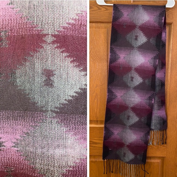 no brand | Accessories | Euc Purple And Gray Aztec Print Scarf | Poshmark